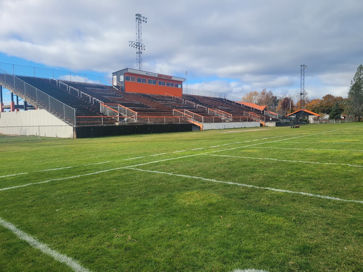 Escanaba Schools Upgrade Football Seating